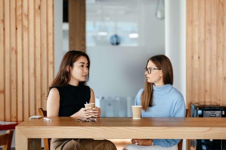 Difference Between Active Listening And Solution-Focused Listening